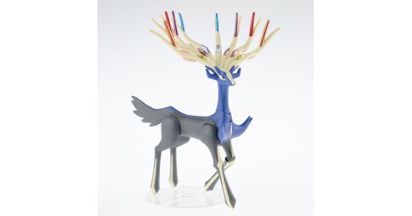 Pokemon Model Kit Select 33 Xerneas